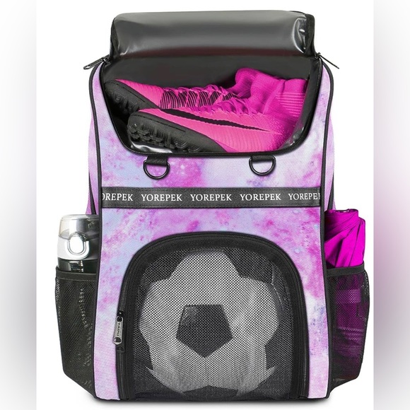 Bags | Nwt Backpack With Ball Compartment Large Capacity Sports ...